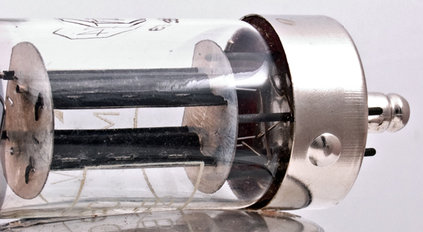 7Z4 @ The Valve Museum